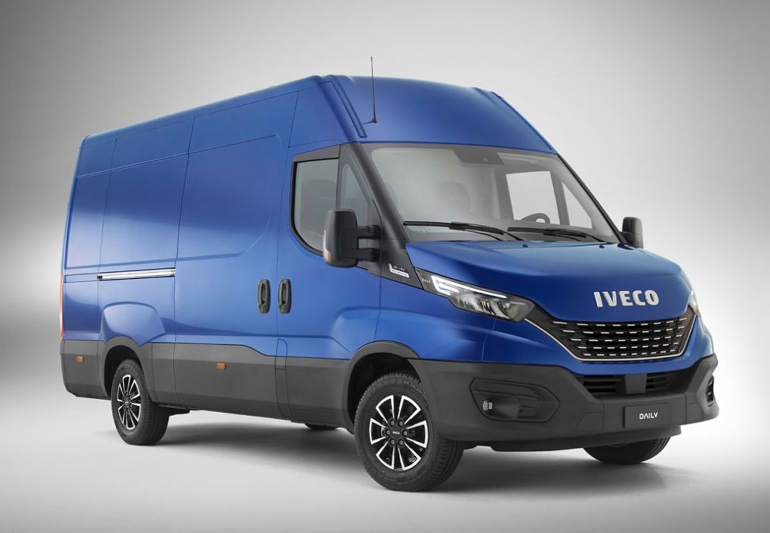 Iveco Daily Fourgon - COVI Camions et Bus